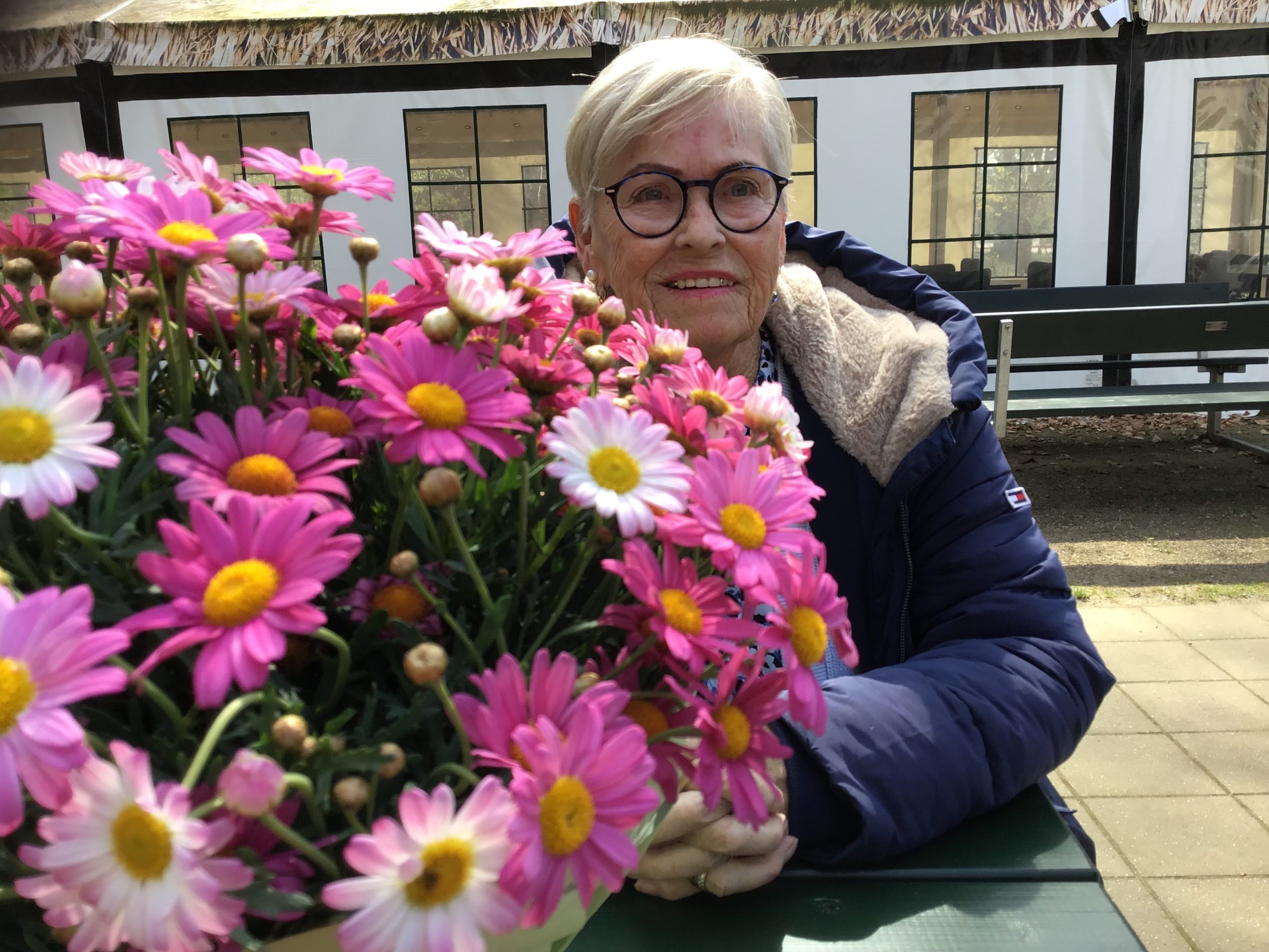 Navne: Eva Hansen fylder 80 år | Kjerteminde Avis